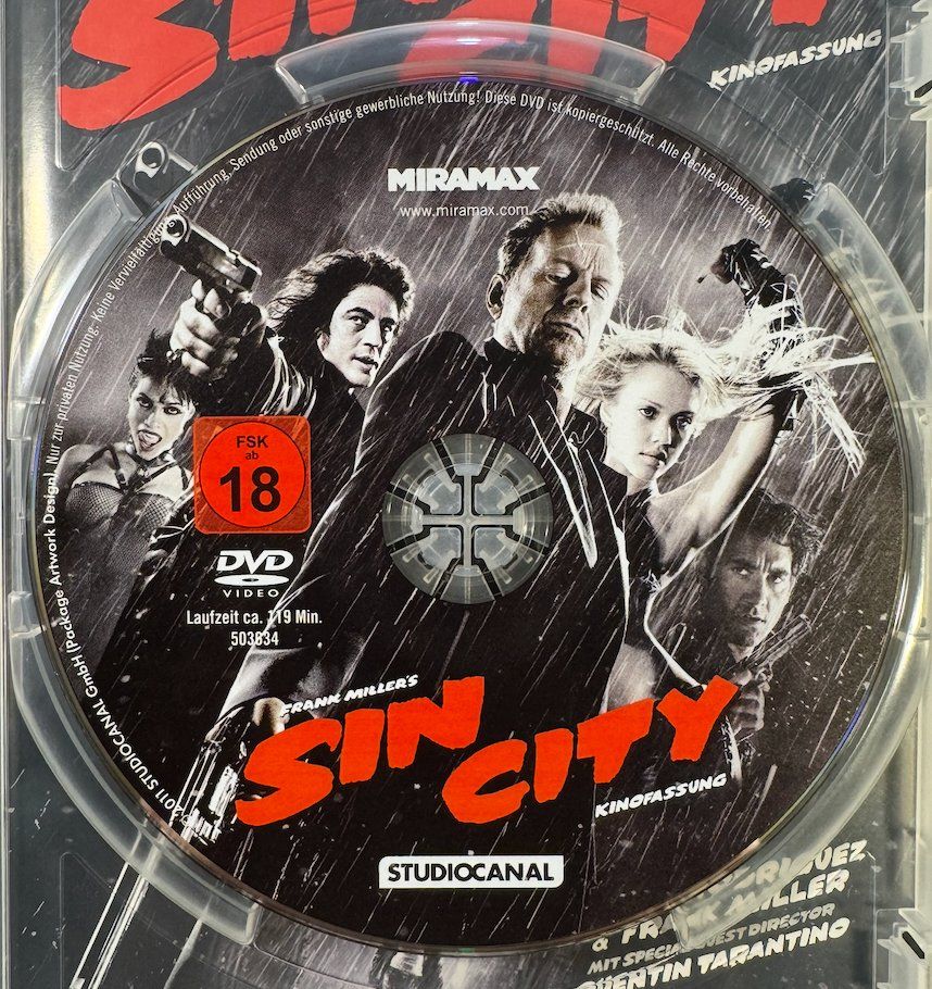 DVD SIN CITY - BRUCE WILLIS MICKEY ROURKE - EXTRAS (Gebraucht) in Wisen ...