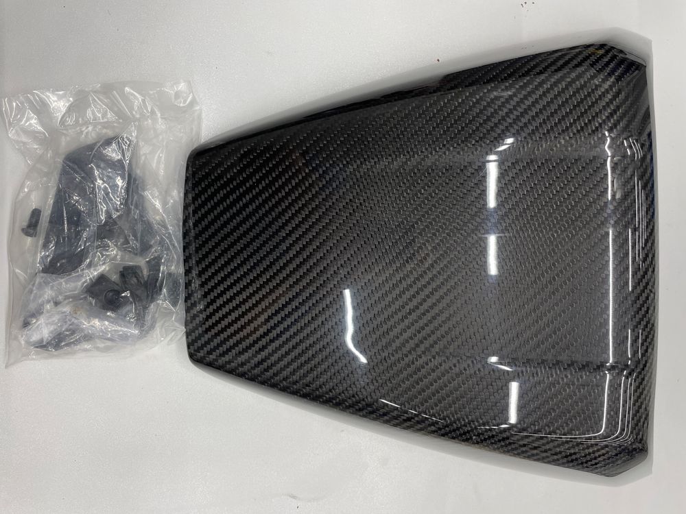 Indian Motorcycle FTR Carbon Fiber Seat Cowl, Black (Neu (gemäss ...