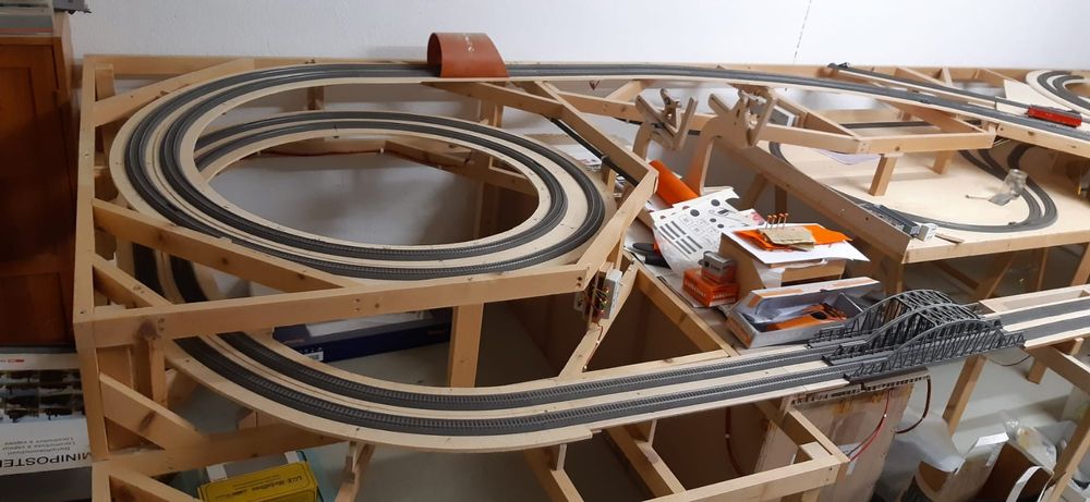 Grande maquette de trains HO (Gebraucht) in Middes für CHF 6200 – nur ...