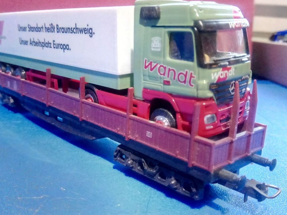 Lima Hupac Wagen mit LKW HO (Gebraucht) in Eptingen für CHF 9 – mit ...