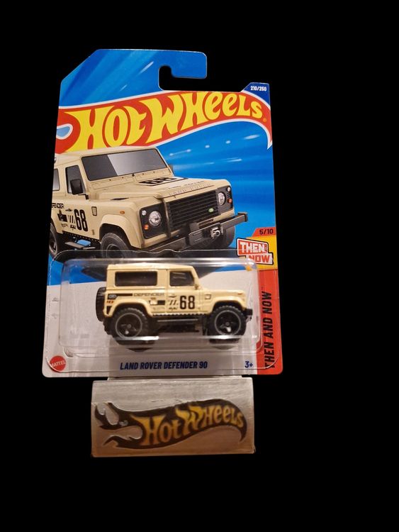 Hot Wheels Then and Now 2025 Land Rover Defender 90 5/10 L (Neu und ...