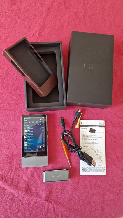FiiO X7 + AM1 & AM5, docking station FiiO K5, carte SD 128Gb | Kaufen auf Ricardo