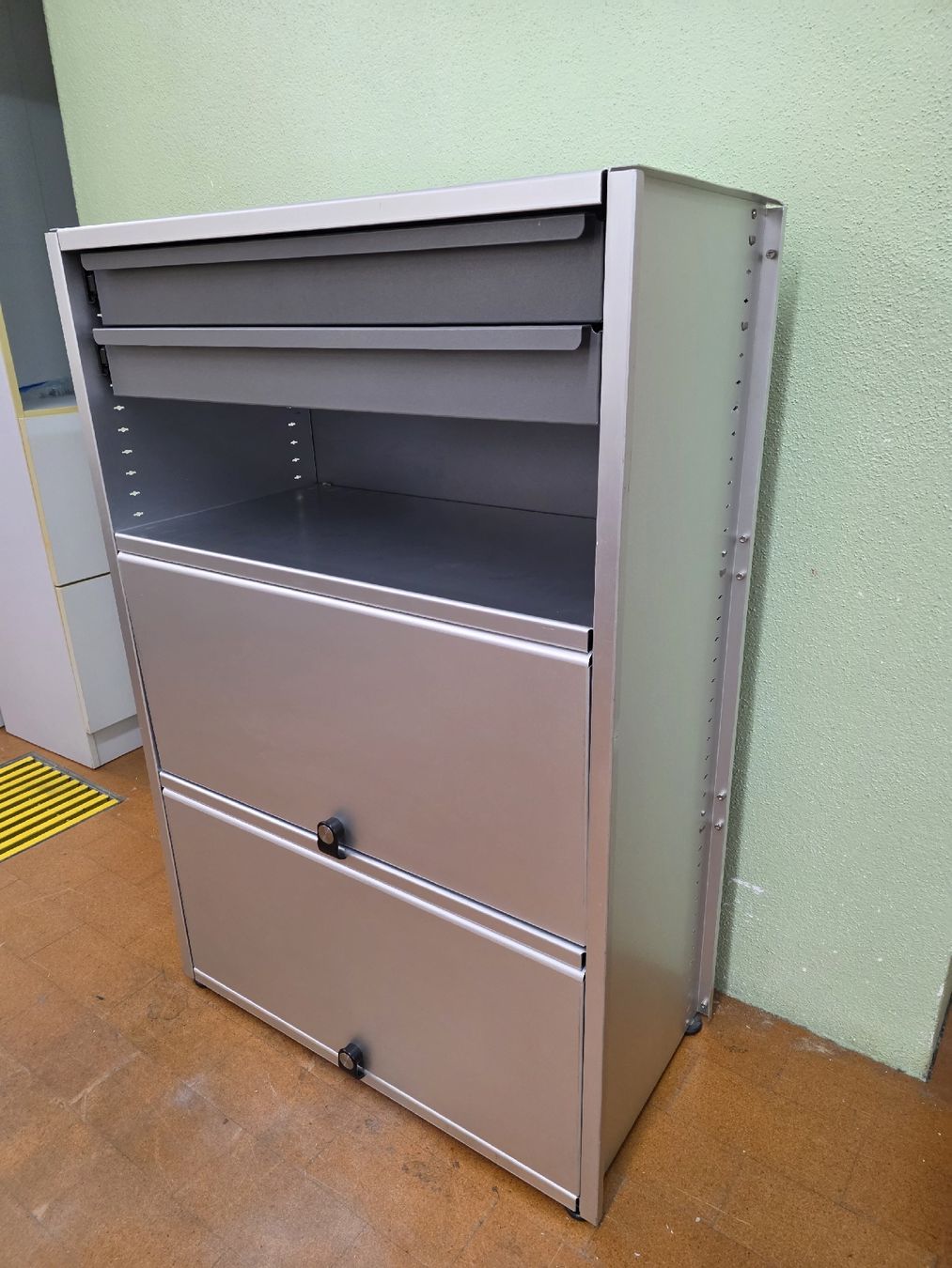 Designer Regal Office-Regal Andreas Christen für Lehni (Gebraucht) in ...