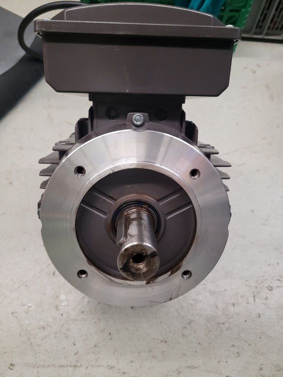 Elektromotor / Wechselstrommotor 2,2 kW 230 V (Neu (gemäss Beschreibung ...