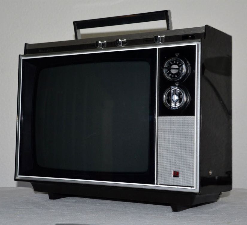 TV Hitachi TU-75-311 Fernseher vintage | Kaufen auf Ricardo
