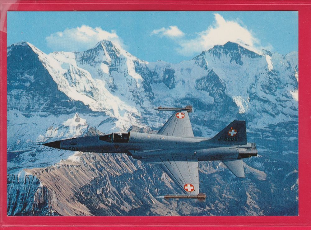 KAMPFFUGZEUG F-5E TIGER II VOR EIGER MÖNCH UND JUNGFRAU (Gebraucht) in Oberrieden für CHF 3 ...
