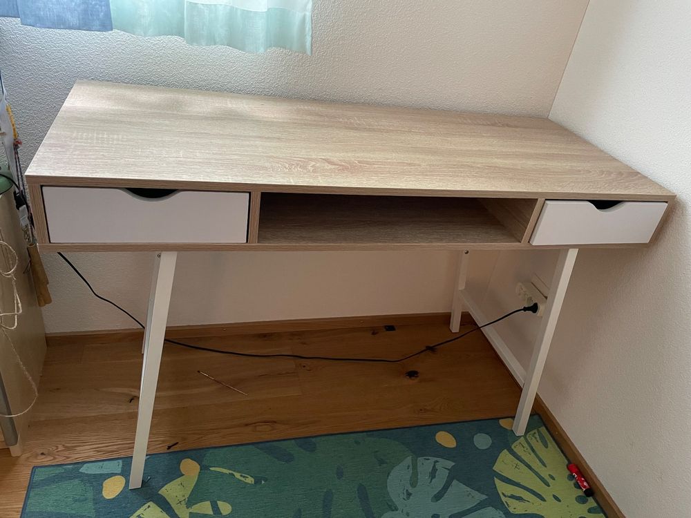 Schönes weisse/beige Pult | Kaufen auf Ricardo