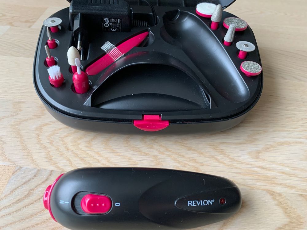 Revlon Manicure-Pedicure-Set Style & Dry | Kaufen auf Ricardo
