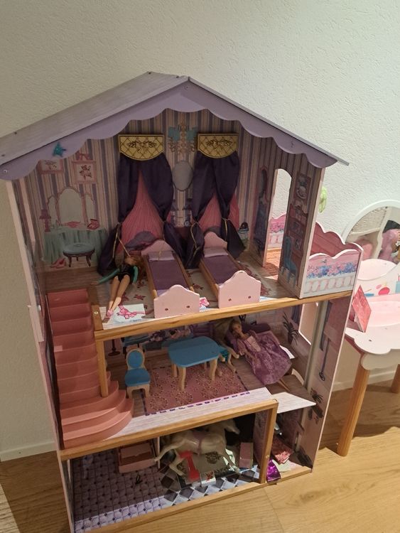 Barbiehaus (Gebraucht) in Muri AG für CHF 15 – nur Abholung auf Ricardo kaufen