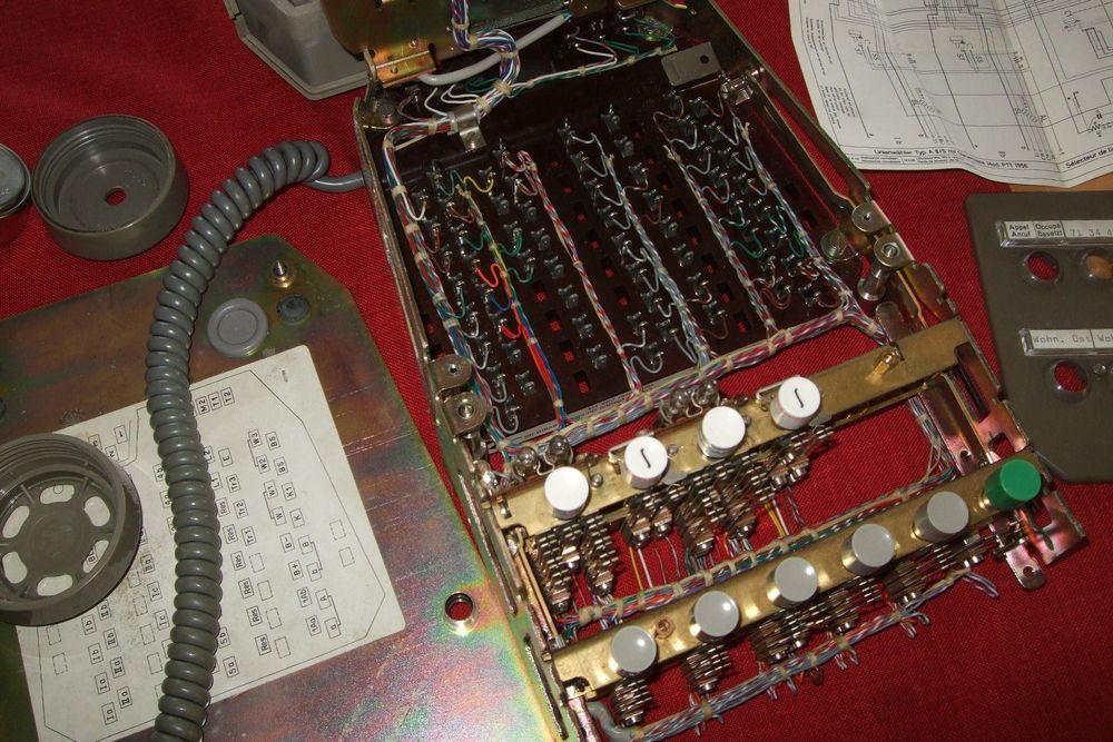 Linienwähler, Typ A II/5, Mod. PTT 1956 (Gebraucht) in Muhen für CHF 22 – mit Lieferung auf ...