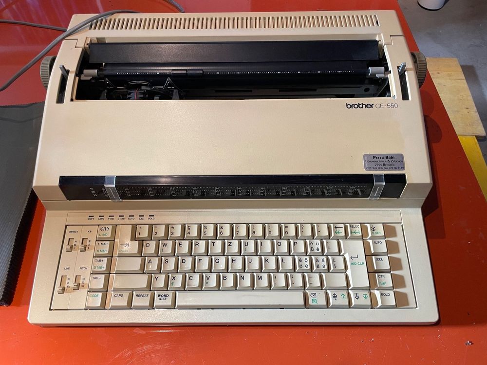 Elektrische Schreibmaschine Brother CE-550 | Kaufen auf Ricardo