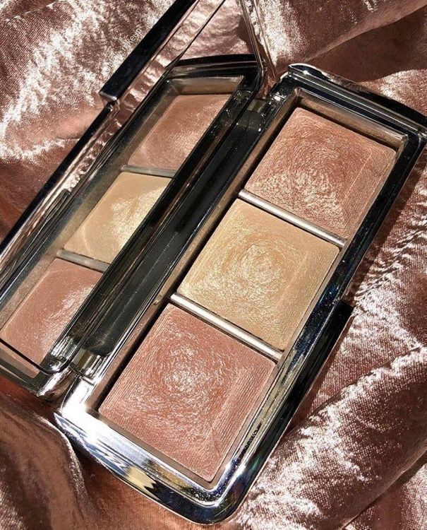 Hourglass Highlighting Palette NEU!!! (Neu und originalverpackt) in für ...