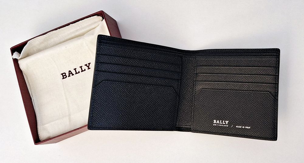 BALLY wallet (Neu (gemäss Beschreibung)) in Meggen für CHF 50 – mit ...