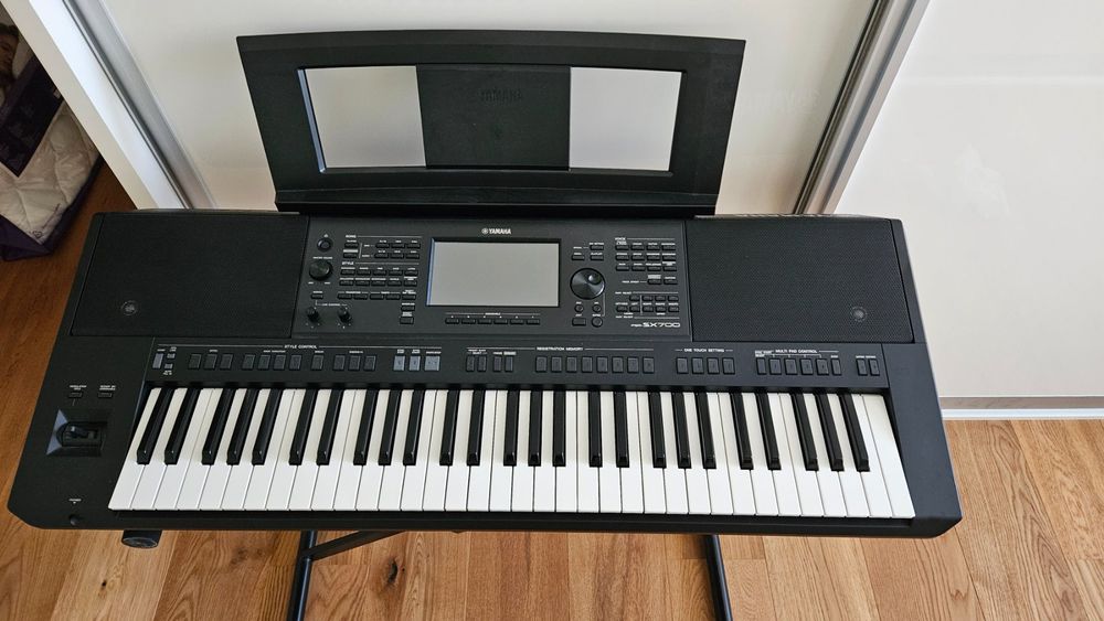 Keyboard YAMAHA PSR-SX700 (Gebraucht) in Luzern für CHF 800 – nur ...