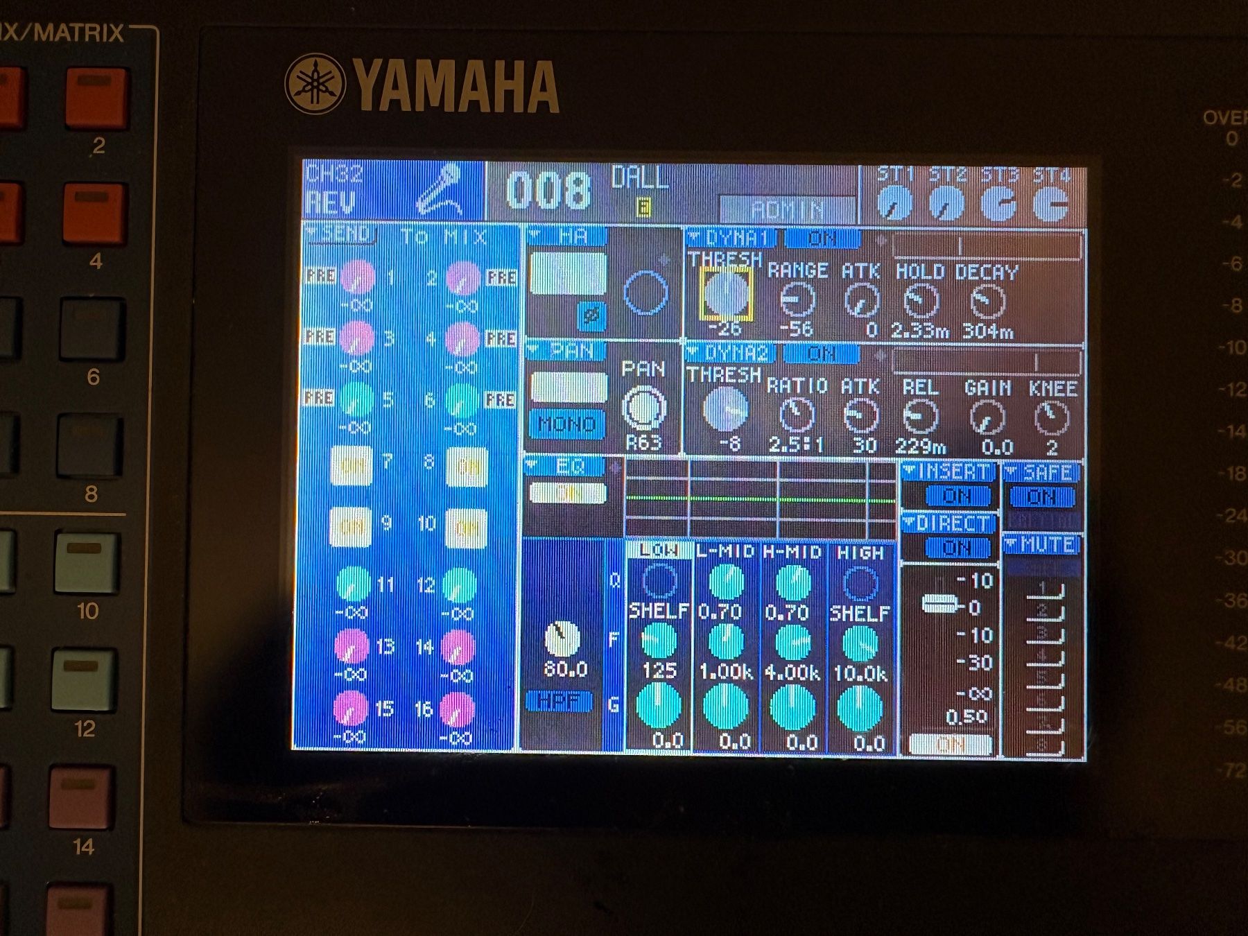 Table de mixage Yamaha LS9-16 avec stage box SB168-ES (D'occasion) à ...
