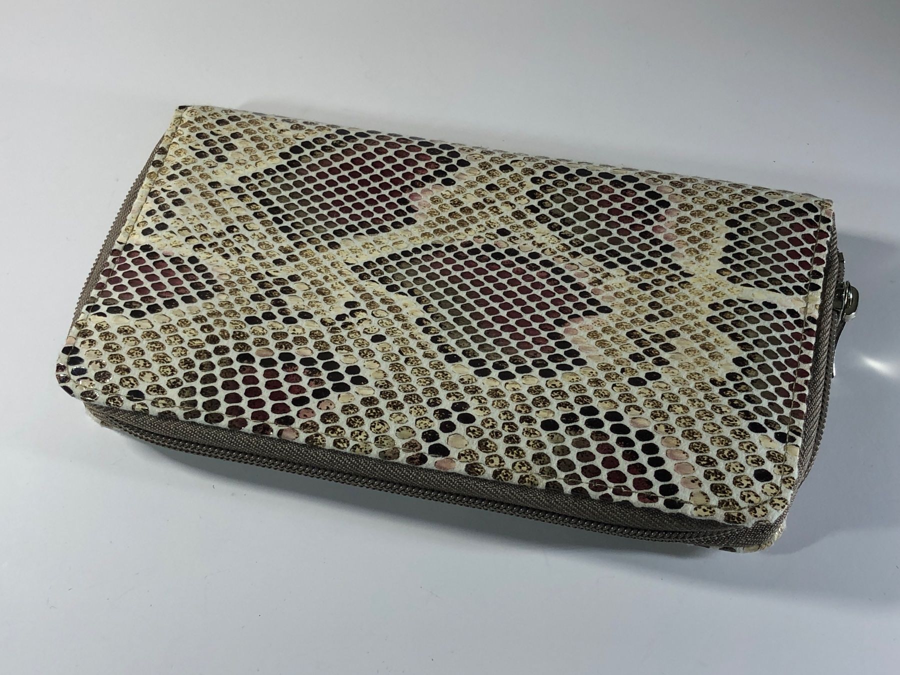 Schönes Portemonnaie mit Schlangenmuster, neu (Neu (gemäss Beschreibung ...