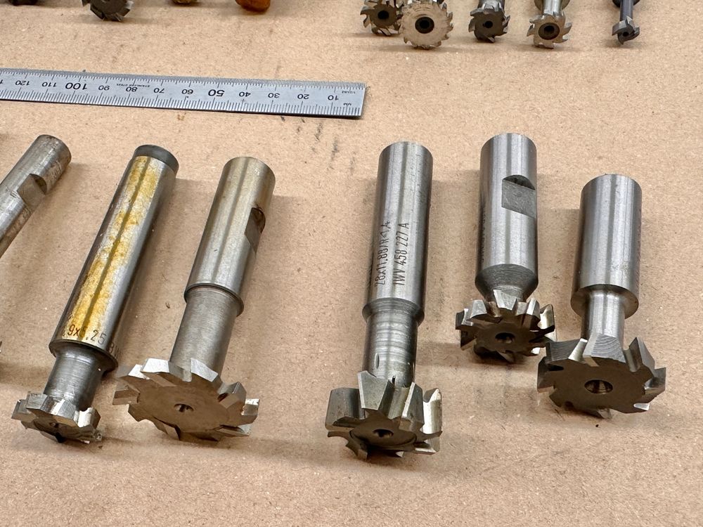 T-Nuten Fräser HSS Ø8 - 40 aus Lager 23 Stk. #7.4.3 (Gebraucht) in ...