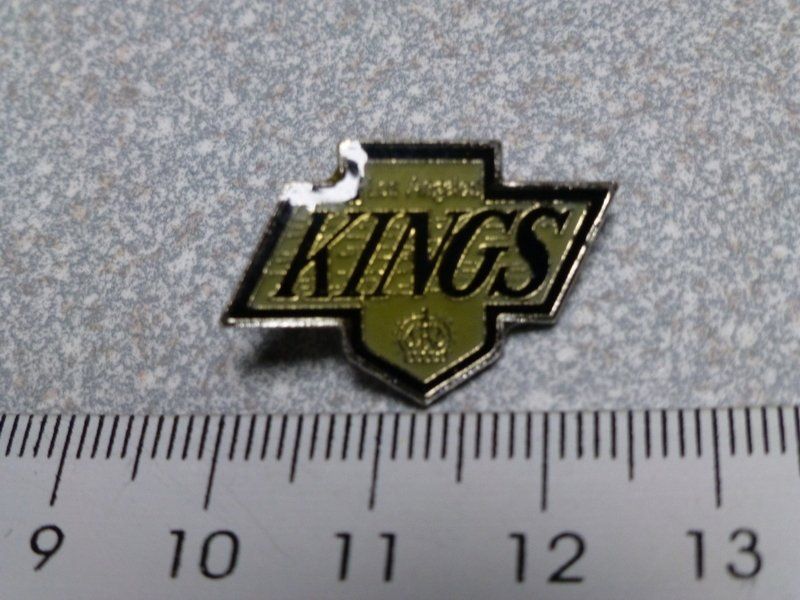 PIN PINS SPORT USA Logo Kings (Gebraucht) in Gränichen für CHF 3 – mit ...