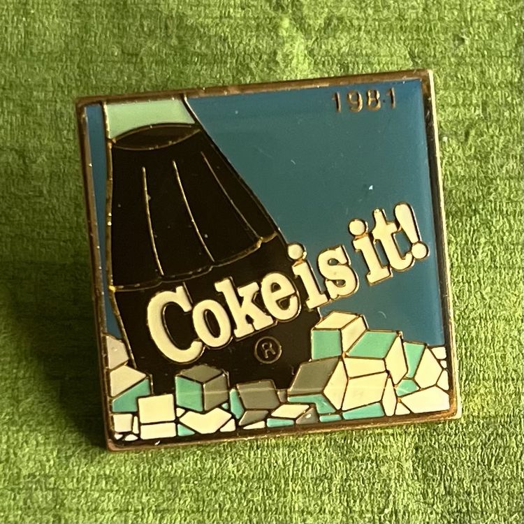 Coca-Cola Pin (Gebraucht) in Itingen für CHF 5 – mit Lieferung auf ...
