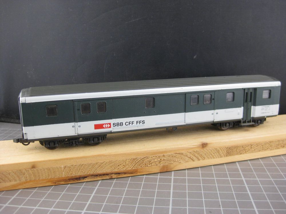 Roco SBB EW IV Gepäckwagen (Gebraucht) in Malters für CHF 25 – mit Lieferung auf Ricardo kaufen