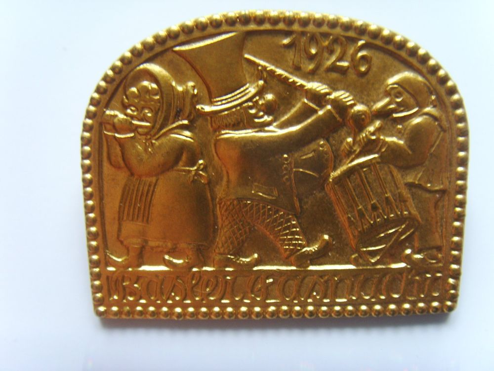 FASNACHTSPLAKETTE 1926 GOLDAUSFÜHRUNG GUTR ERHALTUNG (Gebraucht) in Basel für CHF 800 – mit ...