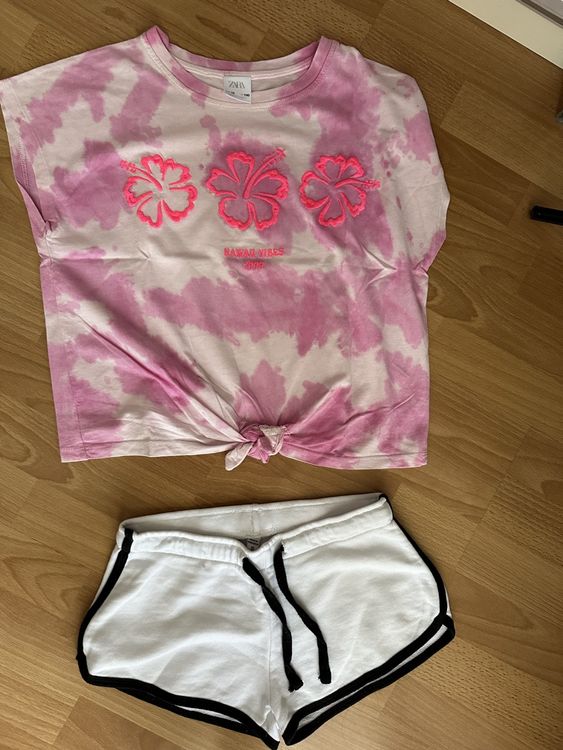 Zara 140 und kurze Hose (Gebraucht) in Baar für CHF 1 – mit Lieferung auf Ricardo kaufen