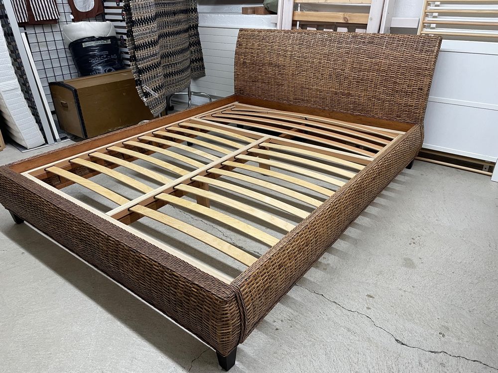 hübsches Doppelbett 160x200 mit Rost (Gebraucht) in für CHF 77 – nur ...