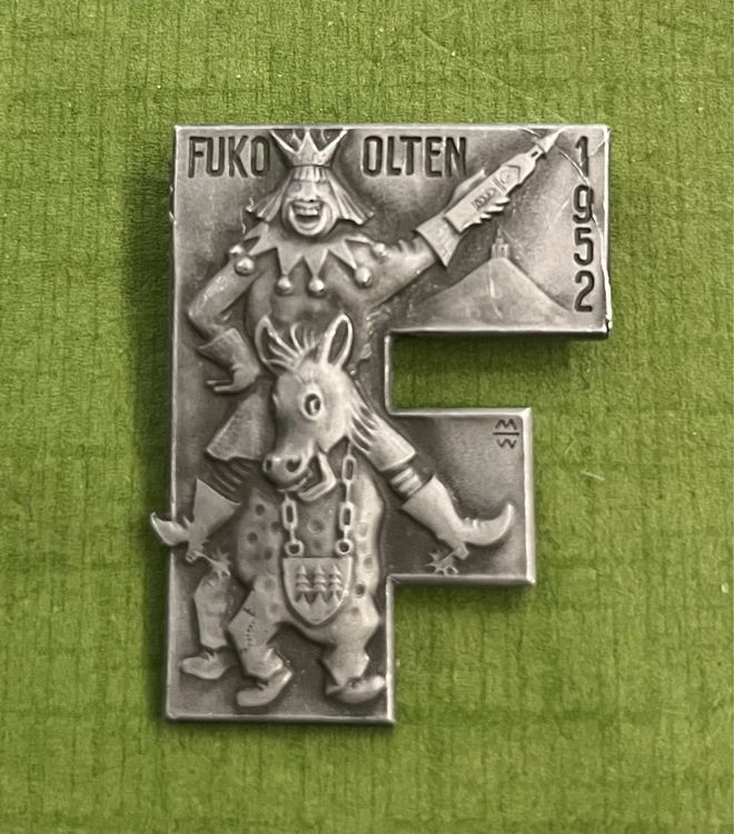 FUKO Olten 1952 Fasnachtsplakette (Gebraucht) in Itingen für CHF 16 – mit Lieferung auf Ricardo ...