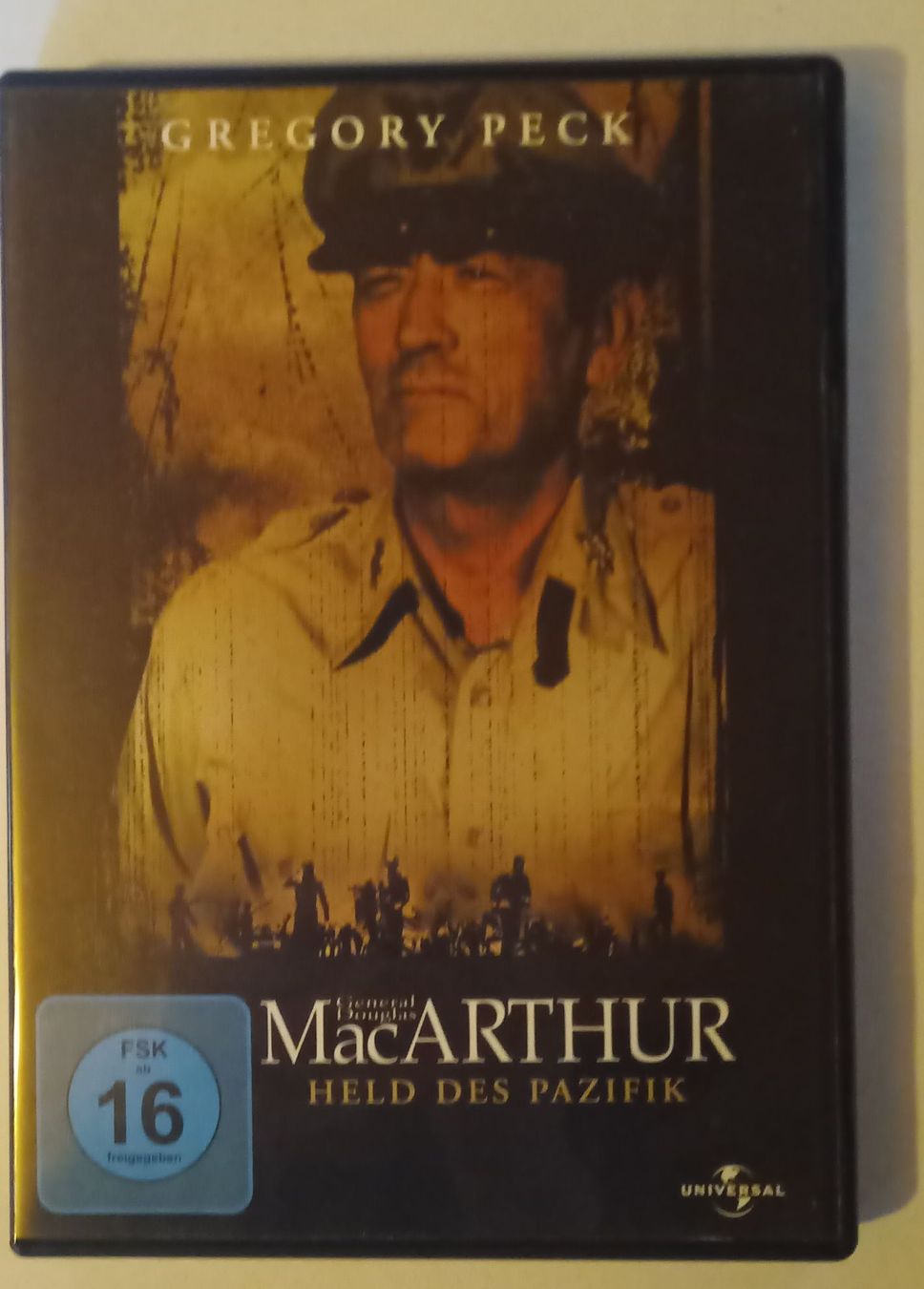 DVD MacArthur - Held des Pazifik, mit Gregory Peck (Gebraucht) in Tann ...