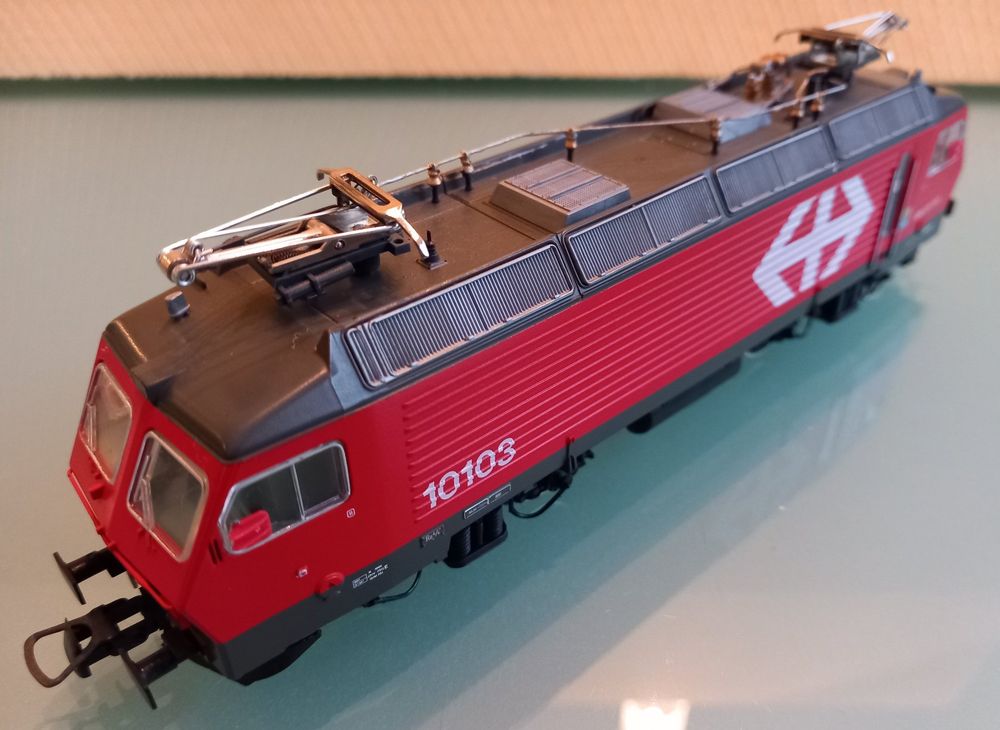 Roco Re 4/4 IV 10103 rot DC analog | Kaufen auf Ricardo