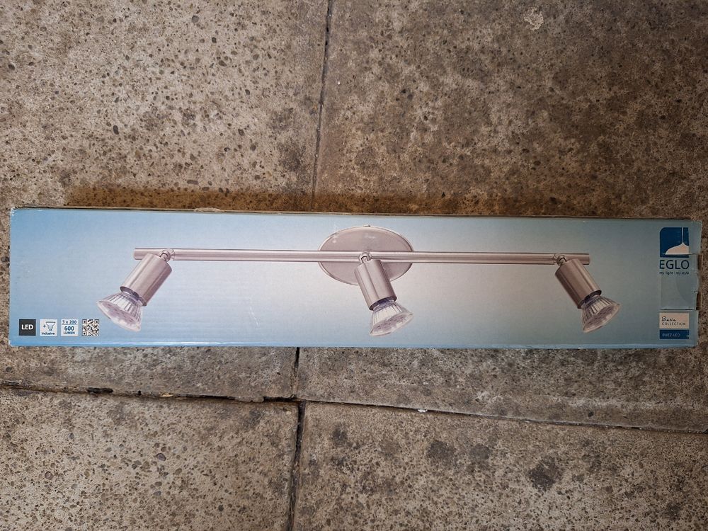 LED Deckenlampe neu (Neu und originalverpackt) in Niederglatt ZH für ...