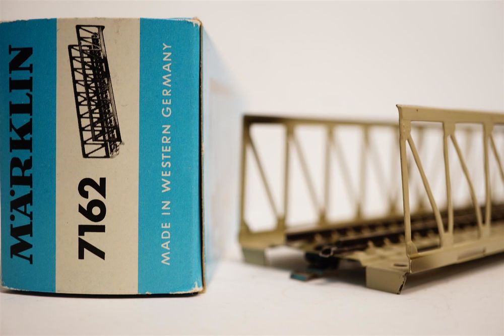 8º Märklin 7162 Gitterbrücke grau OVP (Gebraucht) in Thun für CHF 15.9 ...