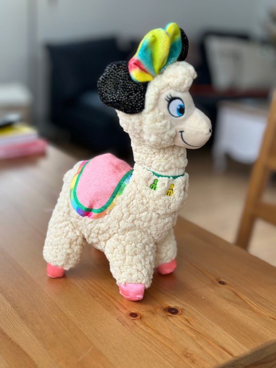 Disney Lama Minnie Mouse (Gebraucht) in Strengelbach für CHF 19 – mit ...