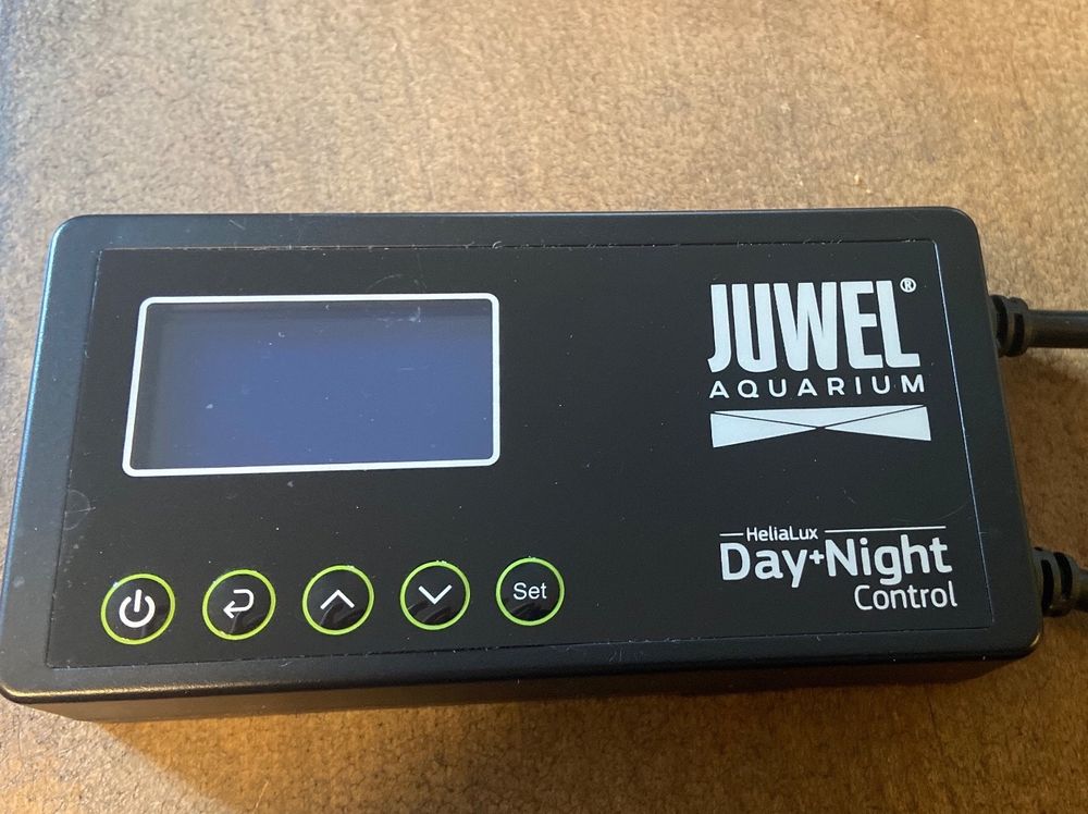 Juwel HeliaLux Day+Night Control (Gebraucht) in Wangen an der Aare für CHF 30 – mit Lieferung ...