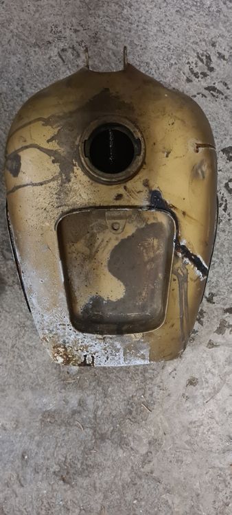 Tank BMW R25 (Gebraucht) in Gossau SG für CHF 115 – nur Abholung auf ...