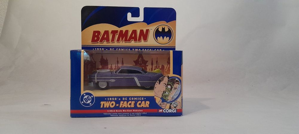 Batman. Two Face Car. Corgi (Neu und originalverpackt) in Affoltern am ...