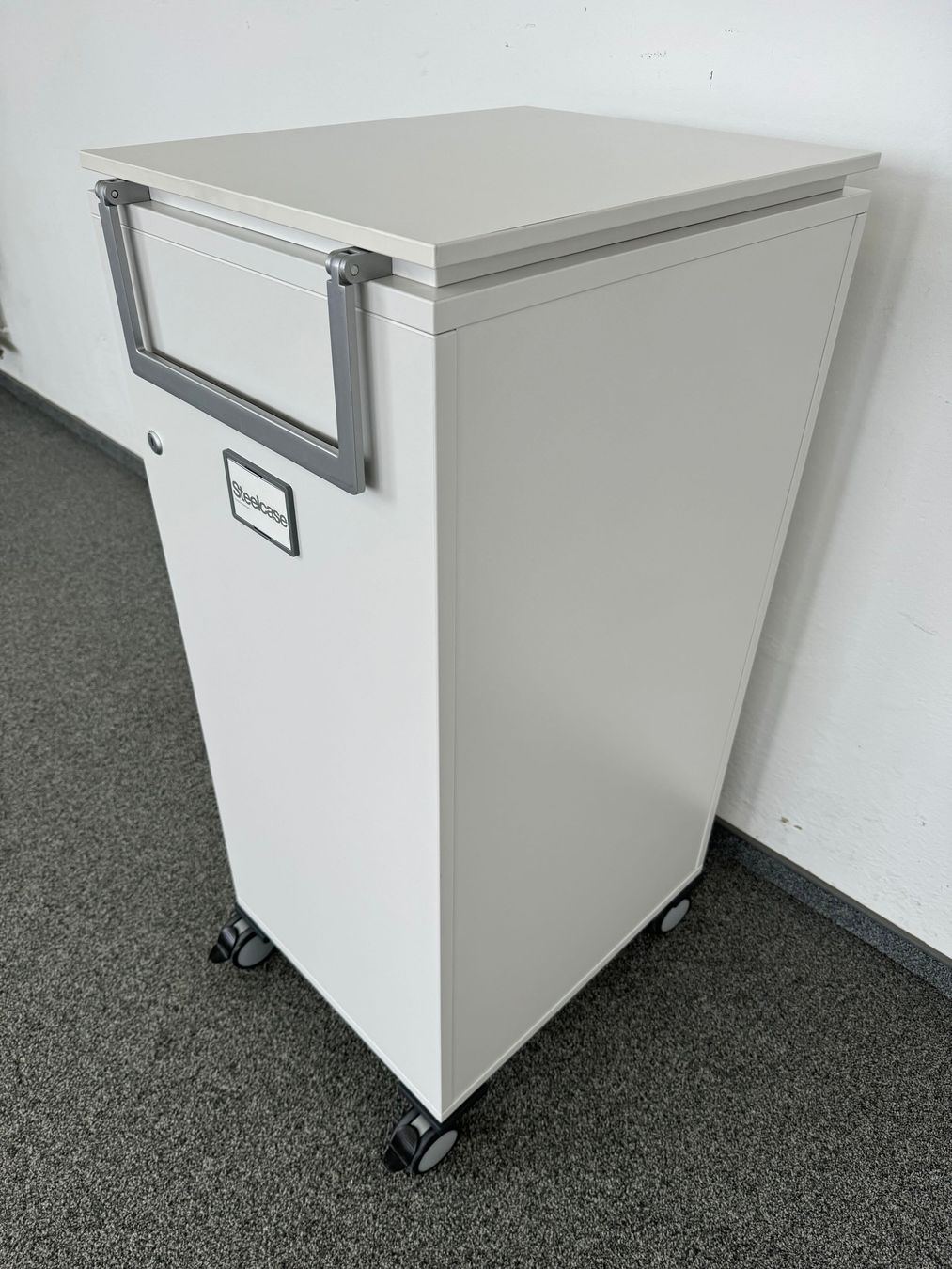 Steelcase Moby Roll-Caddy - Weiss - mit Hängerahmen - ohne (Gebraucht ...