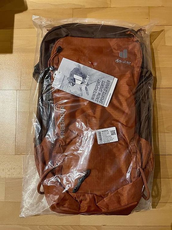 NEU: Deuter Skitouren-/Freerideskirucksack 30L (Neu und originalverpackt) in Widnau für CHF 99 ...
