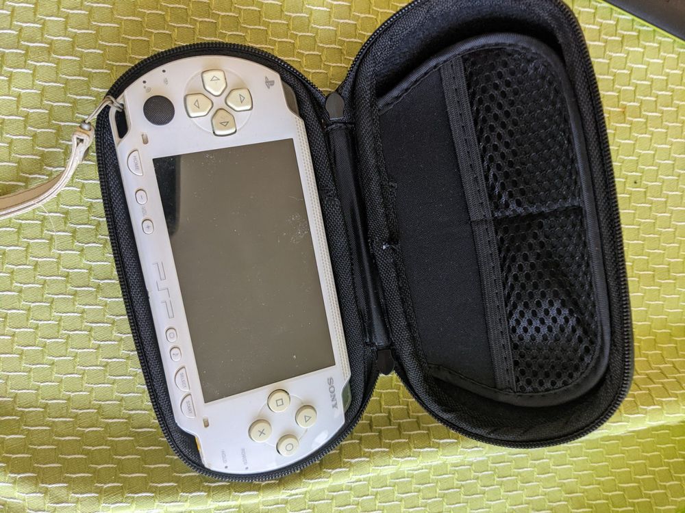 Sony PSP Fat | Kaufen auf Ricardo