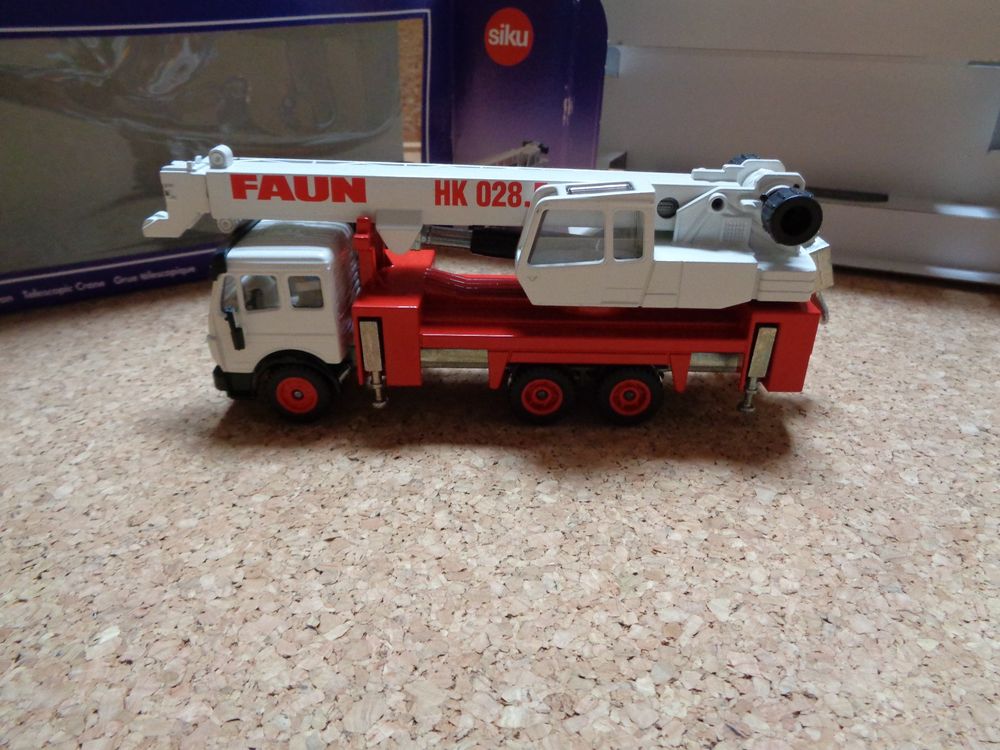 SIKU 3723 Mercedes Sk mit FAUN Autokran | Kaufen auf Ricardo