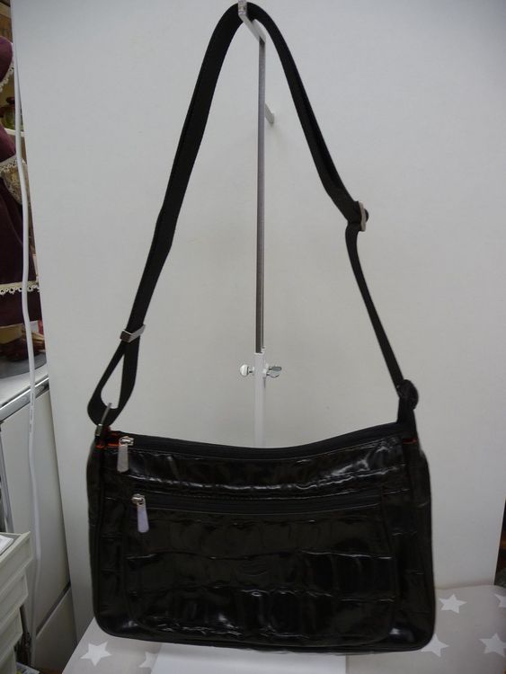 Rossis Handtasche Umhängetasche (Gebraucht) in Rafz für CHF 25 – mit ...