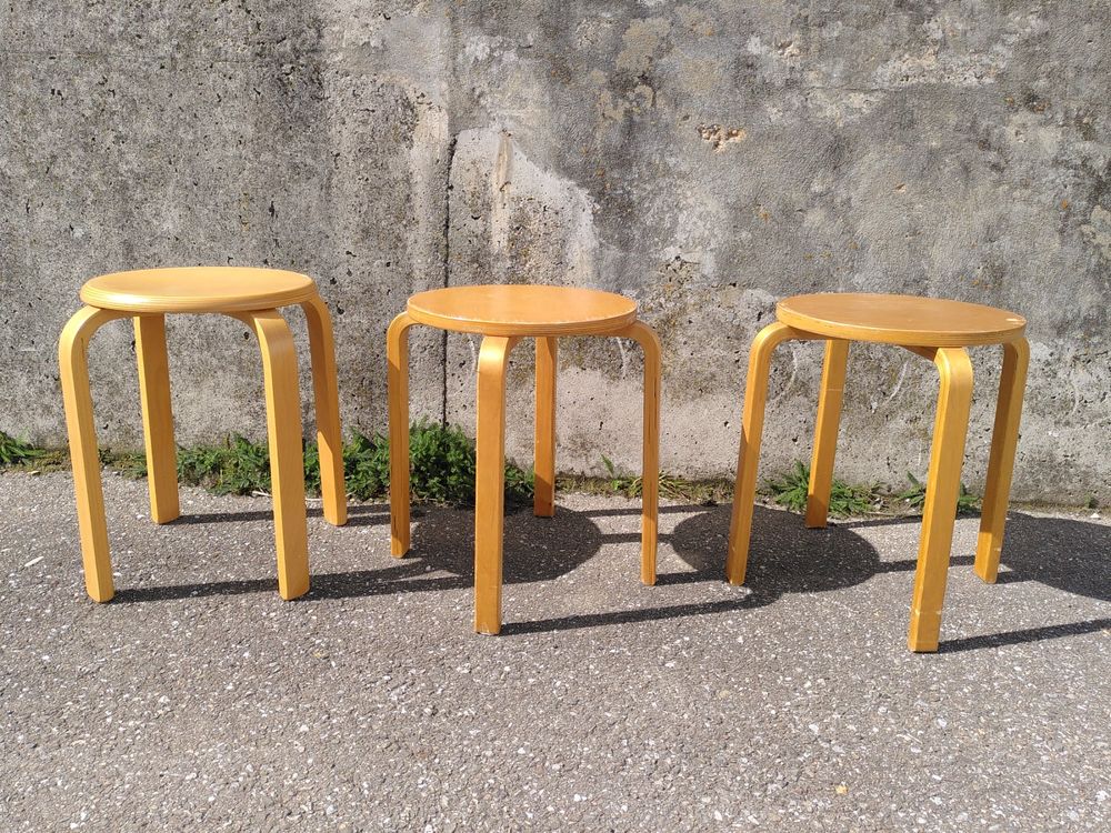 2 IKEA Frosta Stool Stapelhocker Alvar Aalto + 1 extra | Kaufen auf Ricardo