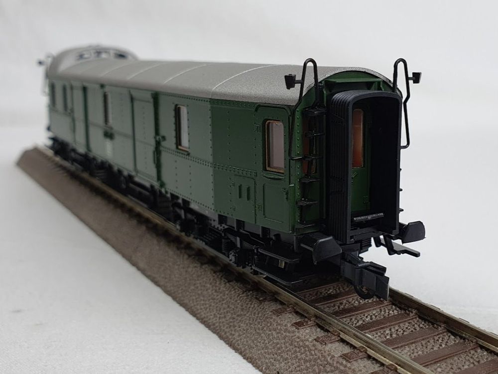 Roco 44449 DB D4ü-23 Gepäckwagen "Hecht" InnBel. , OVP | Kaufen auf Ricardo