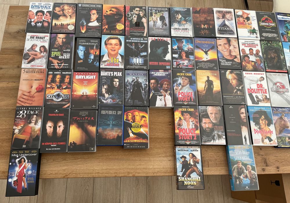 VHS Original Filme Sammlung, querbeet (Gebraucht) in Sissach für CHF 10 – mit Lieferung auf ...
