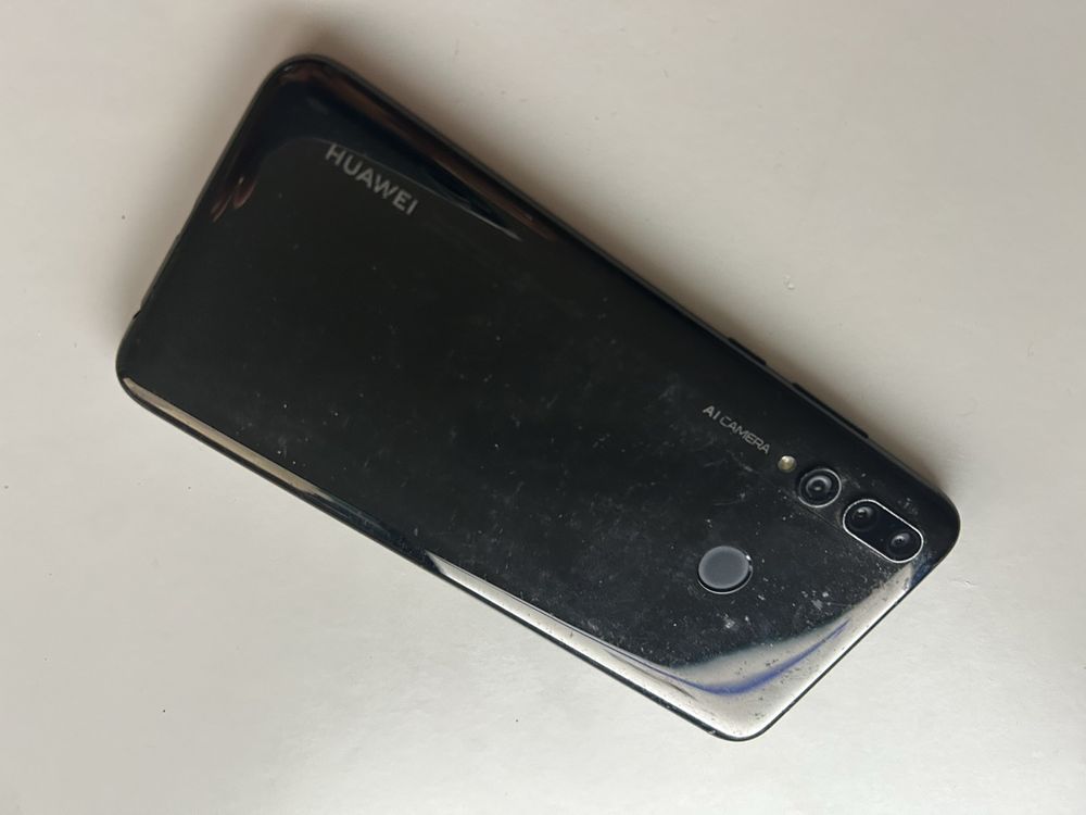 Huawei Smartphone defekt (Defekt) in Hedingen für CHF 1 – mit Lieferung ...