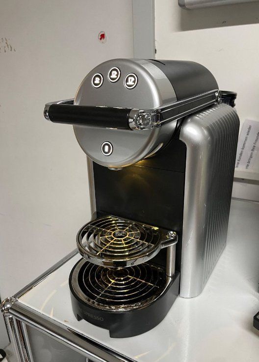 NESPRESSO ZENIUS ZN100 Professional | Kaufen auf Ricardo