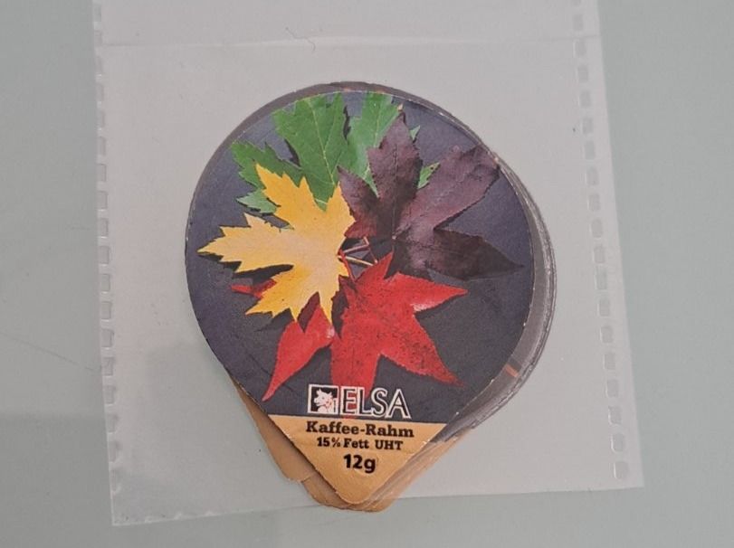 Kaffeerahmdeckeli Serie 6.140 (Gebraucht) in Wanzwil für CHF 1 – mit Lieferung auf Ricardo kaufen