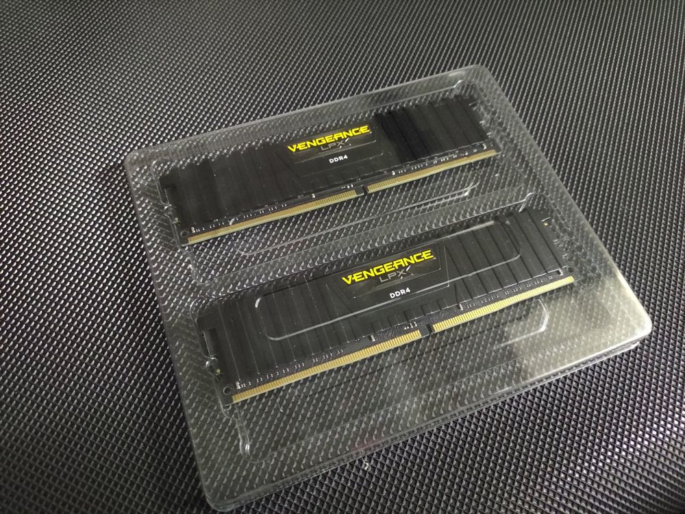 Corsair Vengeance LPX RAM Stick 2x8 gb DDR4 3000 MHZ (Gebraucht) in ...