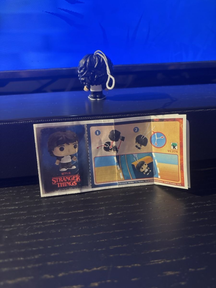 Mike Strangerthings Funko Pop VC 274 (Neu (gemäss Beschreibung)) in ...