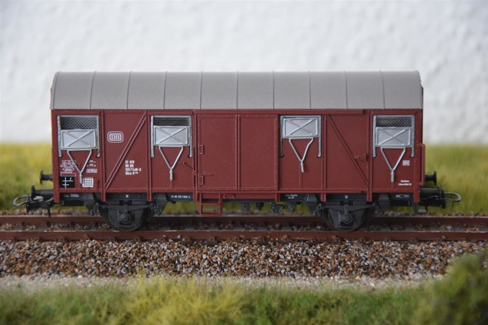Roco 4375 gedeckter Güterwagen DB Gbrs-v (Gebraucht) in Ennetbaden für ...